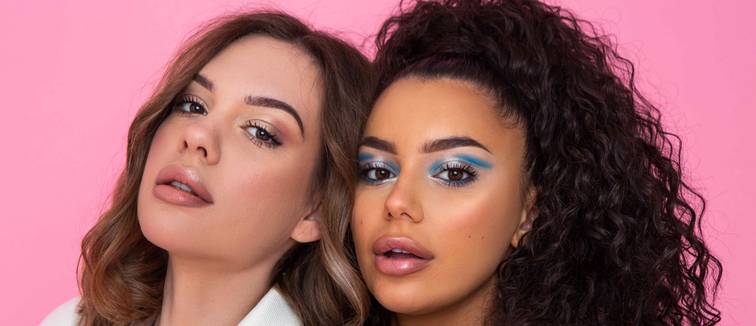 Best Airbrush Makeup Products That Promise Flawless Skin